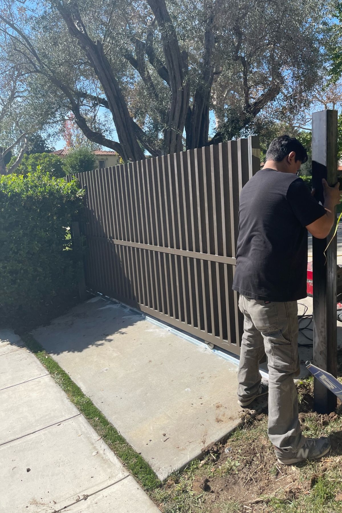 fence services - LA Gates Repair